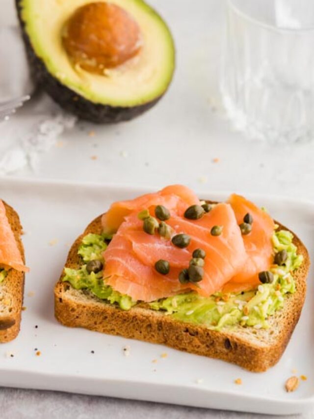 How to Make Keto Avocado Toast - Ketofocus