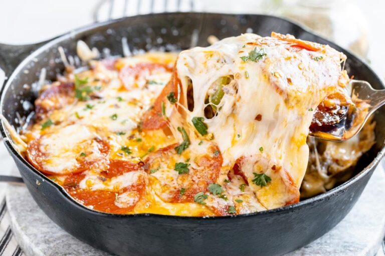 The BEST Crustless Pizza (ZERO CARB option)