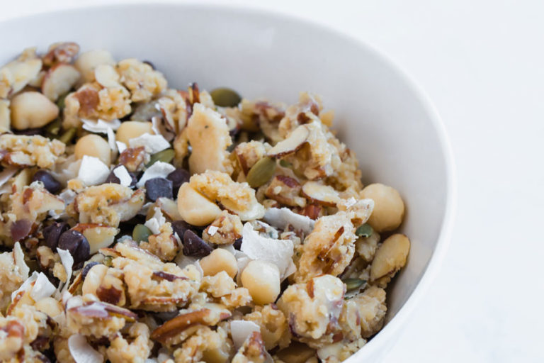 Keto Trail Mix Recipe - Amazing Low Carb Trail Mix - Ketofocus